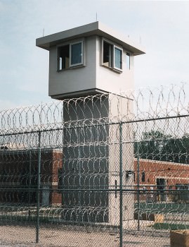 Guard House | Guard Booths | Guard Houses | Guardhouse | Portable Steel ...
